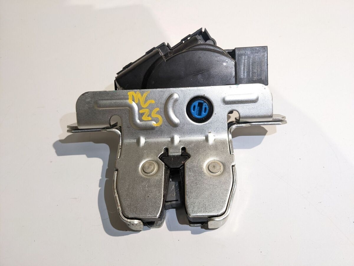MG ZS 2019-2022 Bootlid Tailgate Rear Lock Mechanism 10459738 £23.99 ...